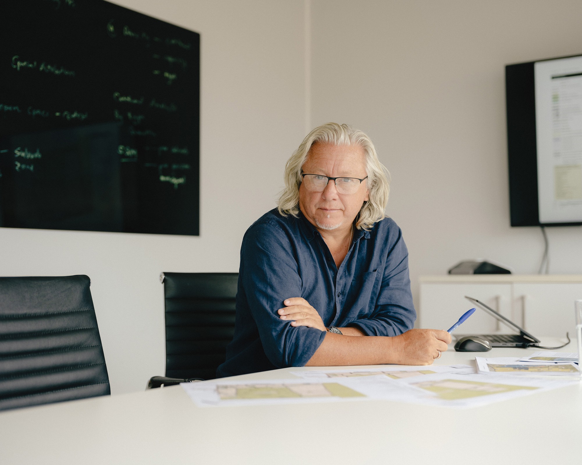 Sandhurst Retail & Logistics (SRL)